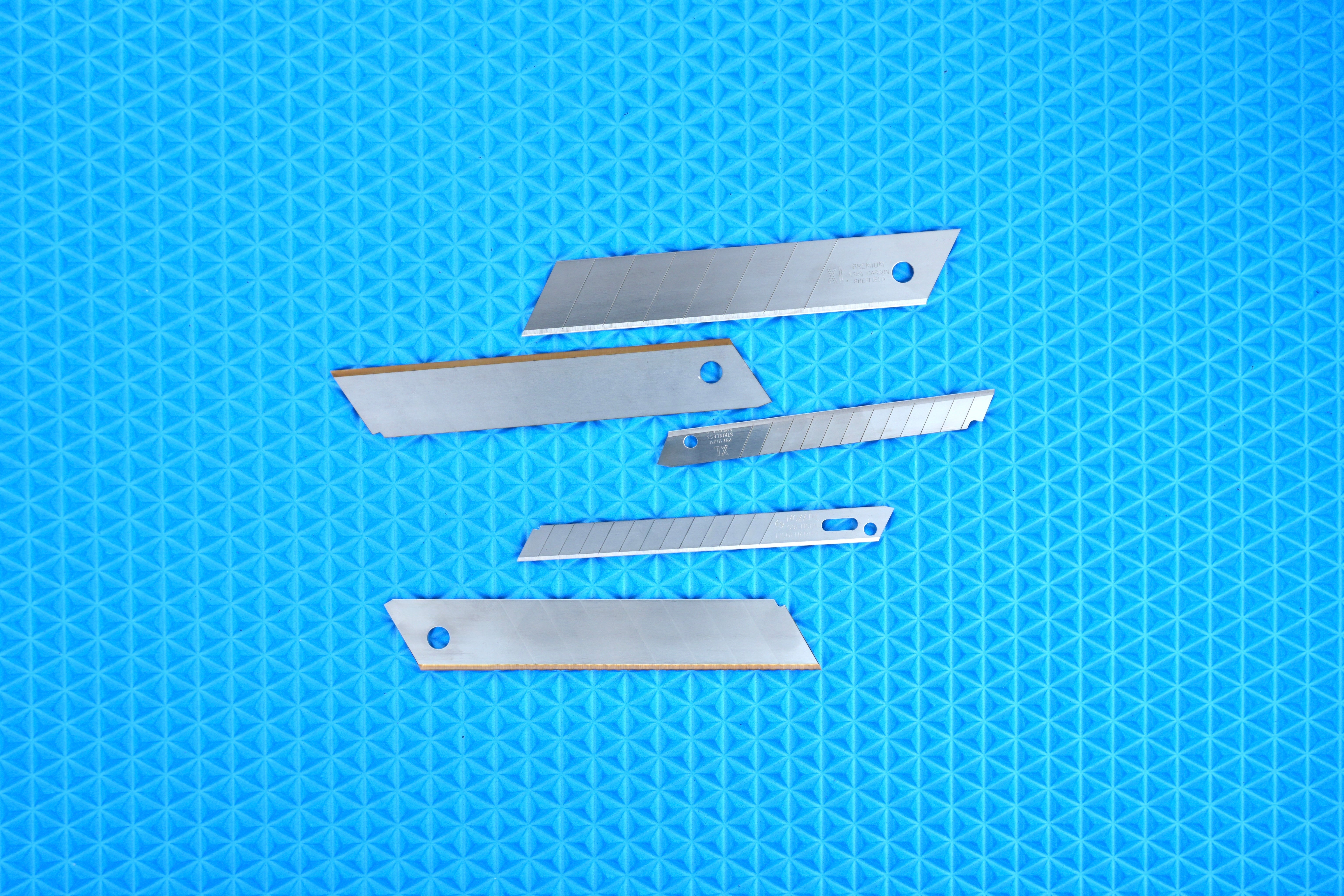 SNAP-OFF BLADES – Stanger Professional